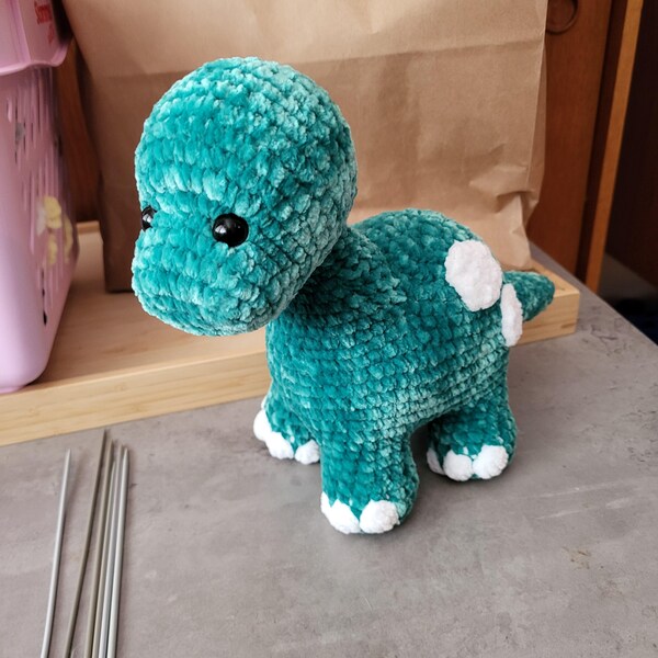 Brontosaurus Crochet Pattern – Low Sew Dinosaur Amigurumi PDF by ...