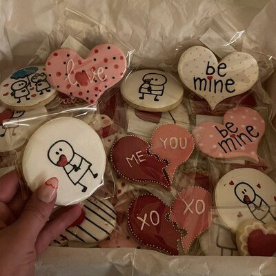 6 Personalised Birthday Royal Icing Cookies Gingerbread - Etsy