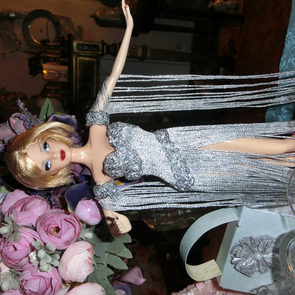 1:6 Scale Doll Dress. Shimmering Long Dress for Integrity Toys. Glitter ...