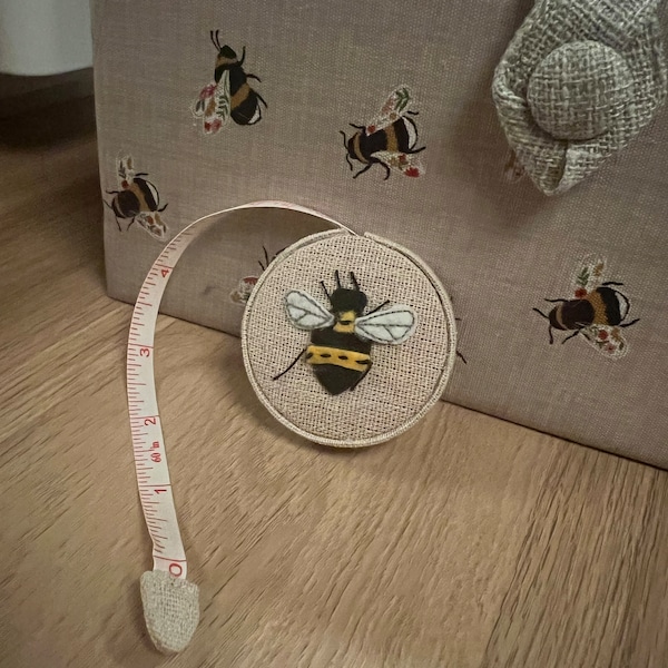 BEE TAPE MEASURE Cute Handbag Size Tape Measure - Etsy