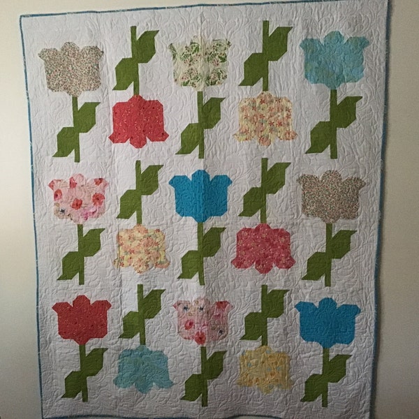 Invisible Quilt Hanger - No Screws, Wall Hugging, Adjustable 12- 22" OR ...