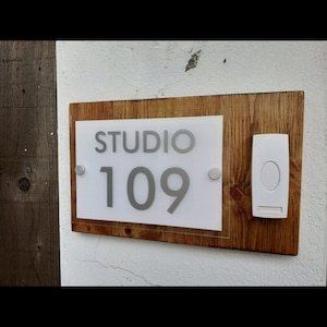 House Number 7 ARIAL Door Numbers 3 Sizes 15 20 25cm / 5.9 | Etsy UK