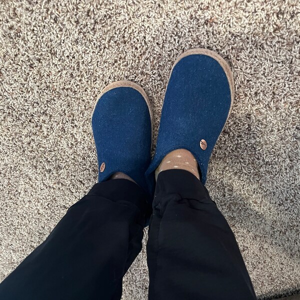 Woolfit Footprint With Leather Sole | Handfelted Wool Slippers With ...