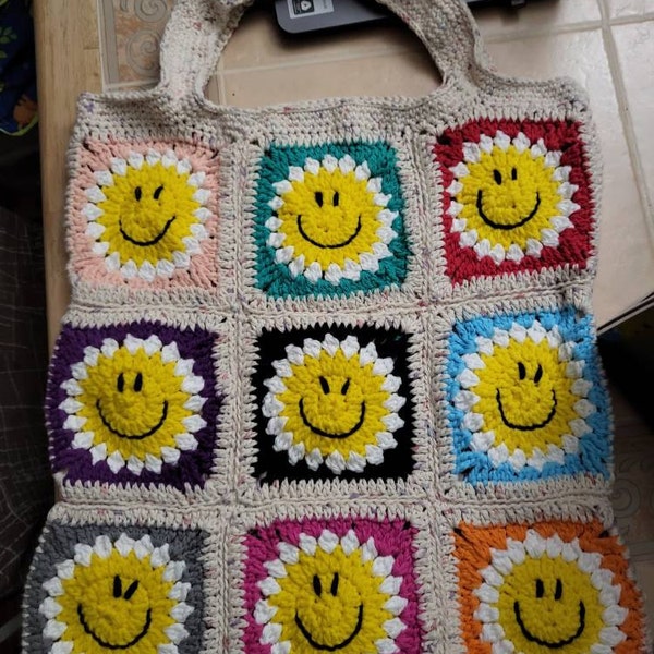 Smiley Crochet Tote Bag *PATTERN* - Etsy