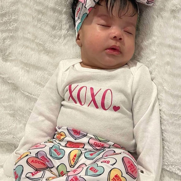 Sweet as A Peach Baby Bummies and Bow Set, Newborn Baby Girl Coming Home Outfit, Baby High ...