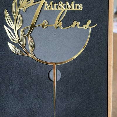 Gold Wedding Cake Topper, Personalized Wreath Wedding Cake Topper ...