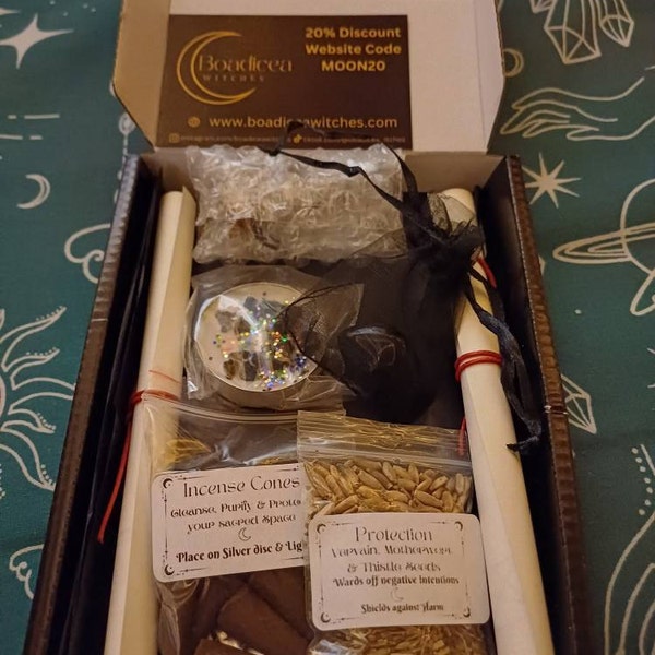 Selene Altar Tin, Goddess of the Moon Selene Shrine Tin, Selene Decor ...