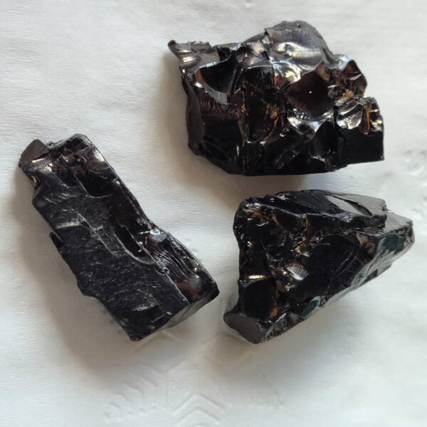 Raw Shungite Stones | Shungite EMF Protection | Shungite Pebble ...