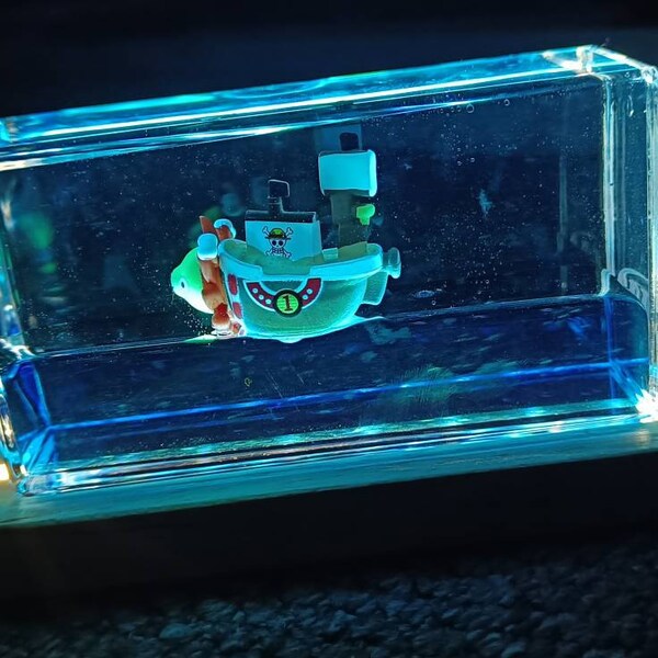 One Piece Anime Gift Thousand Sunny Ship in a Bottle Pirate Desk ...
