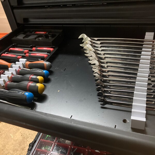 Large Spanner Rack - Angled | 6mm-32mm (27 Slot) | Spanner Holder ...