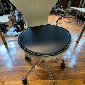 Ejvind A. Johansson Model J67 Oak Dining Chair - Etsy