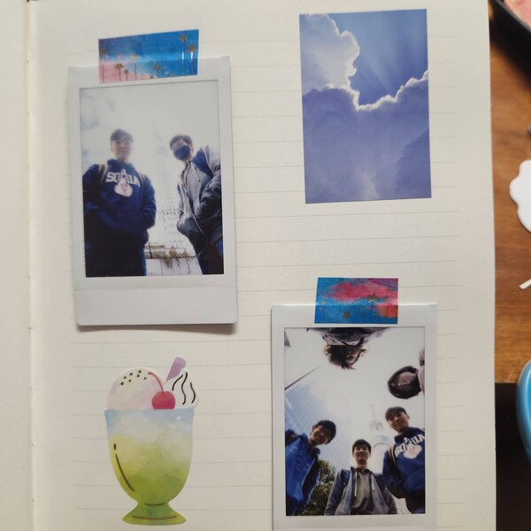 Digital Photos Into Real Instant Print | Custom Photos Printed to ...