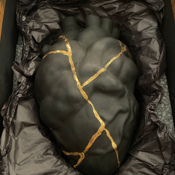 Kintsugi Vase, Heart Vase, Heart Wall Vase, Forgiveness Gifts, Broken ...