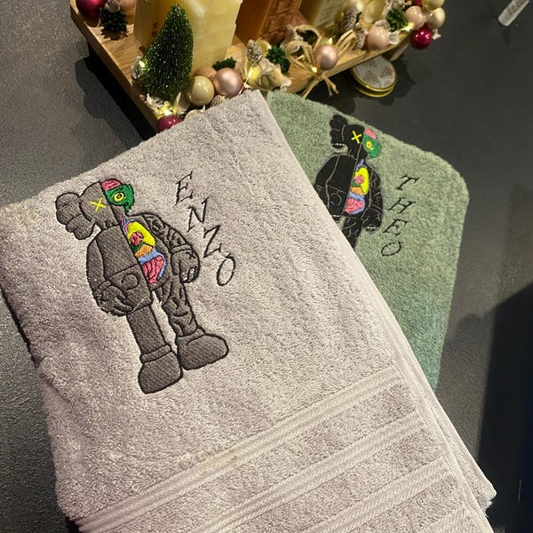 Kaws Embroidery Design - Etsy