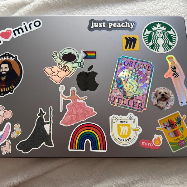 Wicked the Musical Elphaba and Glinda Matching Hard Enamel Keyring Set ...