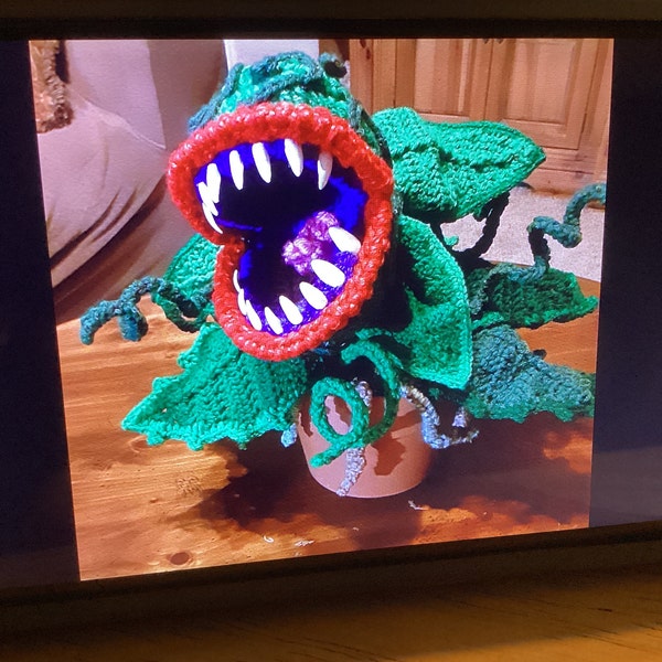 Mean Green Carnivorous Plant Crochet Pattern, Monster Crochet Sculpture ...