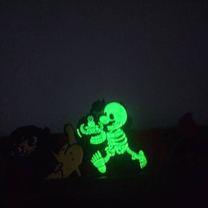 HDS Badge Sticker - Etsy