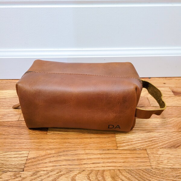 Personalized Groomsmen Gift Dopp Kit Bag Customized Leather Toiletry ...