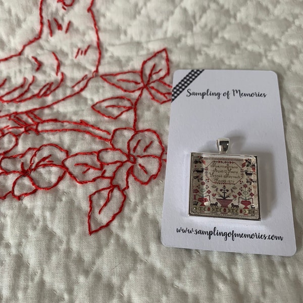 Santa With Sheep - Thread Keep - Scissor Fob - Needleminder - Zipper ...