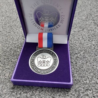 Engraved GRADUATION CAP Logo Medal Quality Antique Gold Medal - Etsy