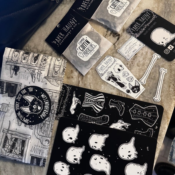 Coffin Paperclips, Spooky Cute, Goth - Etsy