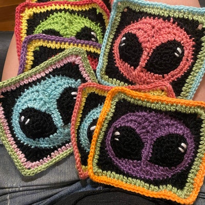 Alien Head Granny Square - Etsy