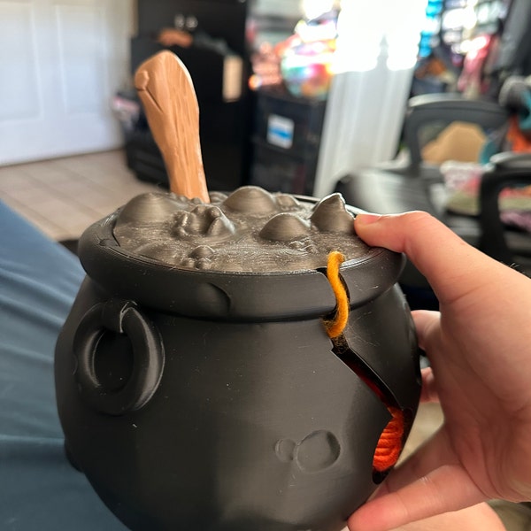 Cauldron Yarn Bowl With Lid | 3d Printed | Lidded Yarn Bowl - Cracked Cauldron - Accessories ...