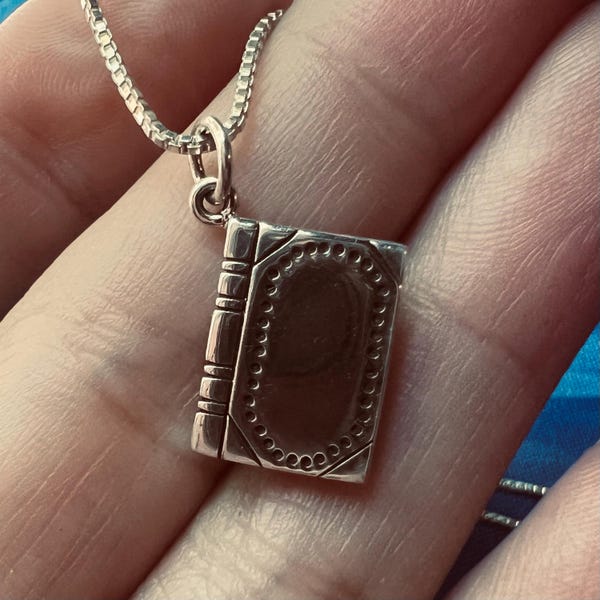 Sterling Silver Book Necklace, Tiny Library Jewelry - Etsy