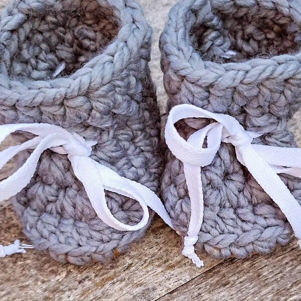 Crochet Baby Bootie SOLES WITH PATTERN // Baby Slippers, Leather Soles ...