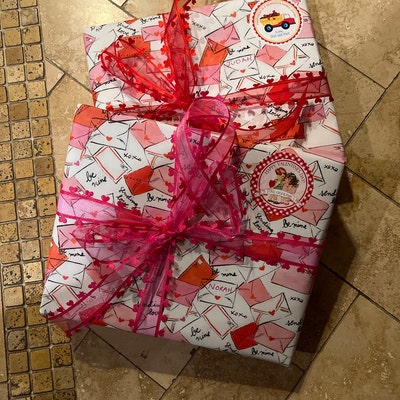 Wrapping Paper: Letters to My Valentine - Etsy