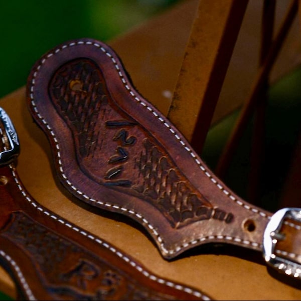 Customizable Hand-tooled Leather on Converse - Etsy