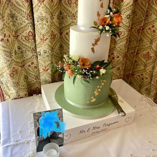 Personalised Rustic Square Wedding Cake Stand -white or Oak Stain - Etsy UK