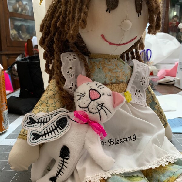 ITH - Softie Cat - Machine Embroidery - Etsy