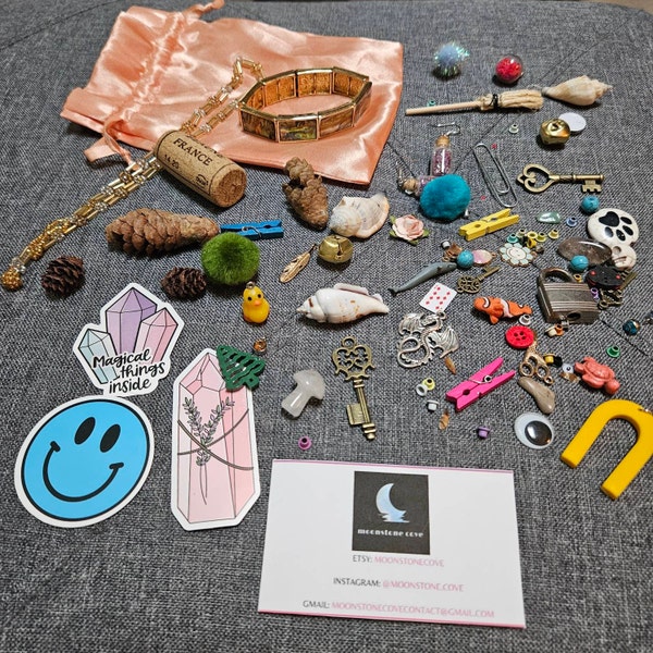 Crow Confetti Scoop / Witch’s Brew / Trinkets / Altar Oddities ...