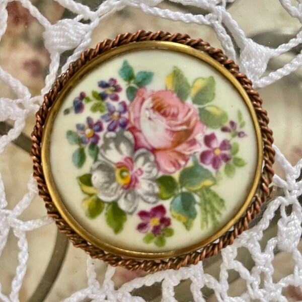 Cut Crystal Bell - Cake Bell - Lid for Cake or Cheese - Cake Display ...