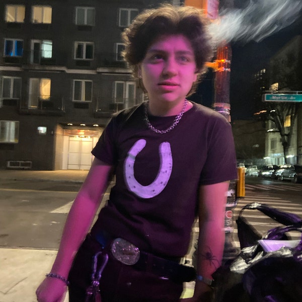 Cream, Vintage LUCKY HORSESHOE Graphic Tee, Hand Screen Printed ...