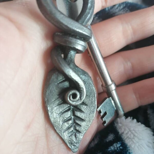 Hand Forged Steel Blacksmith Leaf Keyring/keychain/pendant - Etsy