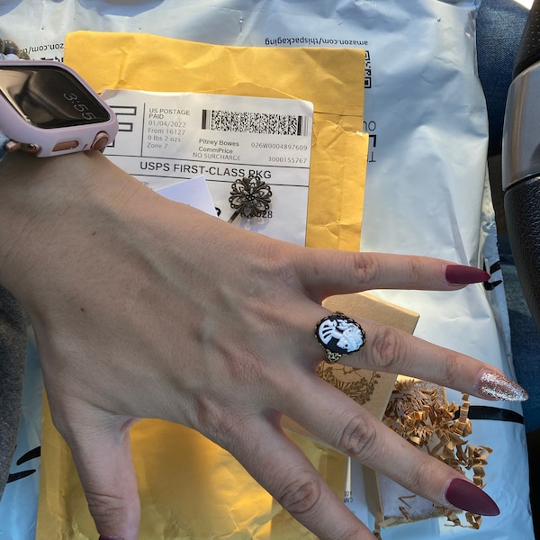 Skeleton Lady Cameo Ring - Etsy