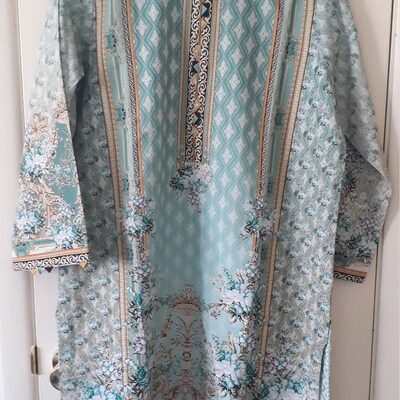 Abeeha Abaya in Black - Etsy