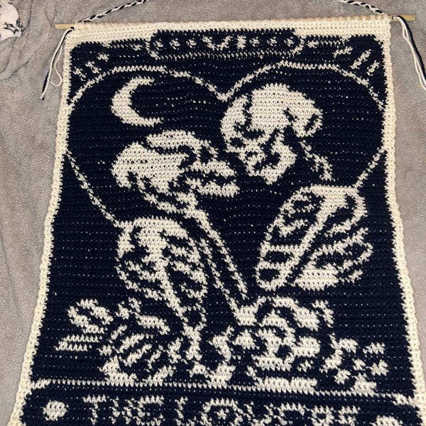 Creepy Skull Middle Finger Pattern and Graph C2C & Tapestry Crochet ...