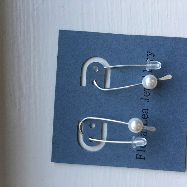 Small Threader 14 K Gold Filled / Hematite Gemstone Earrings / Hammered ...