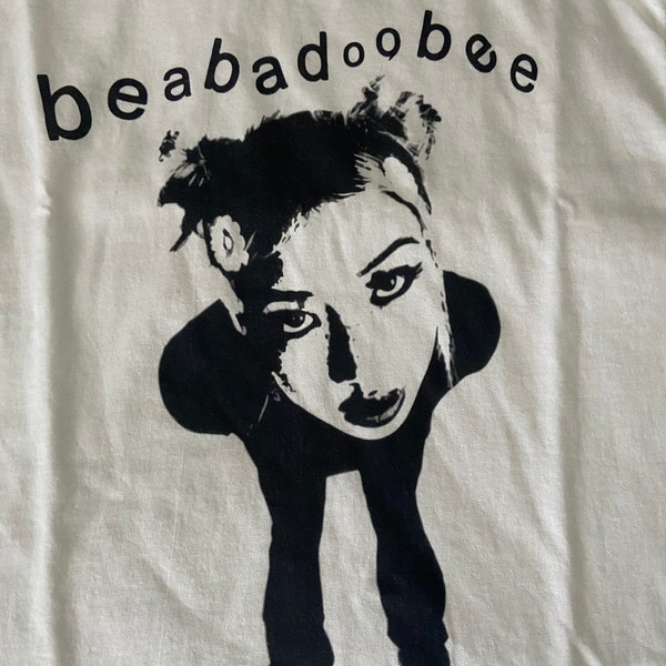Beabadoobee Exclusive T-shirt - Unisex Music Artist Merch - Indie Music ...