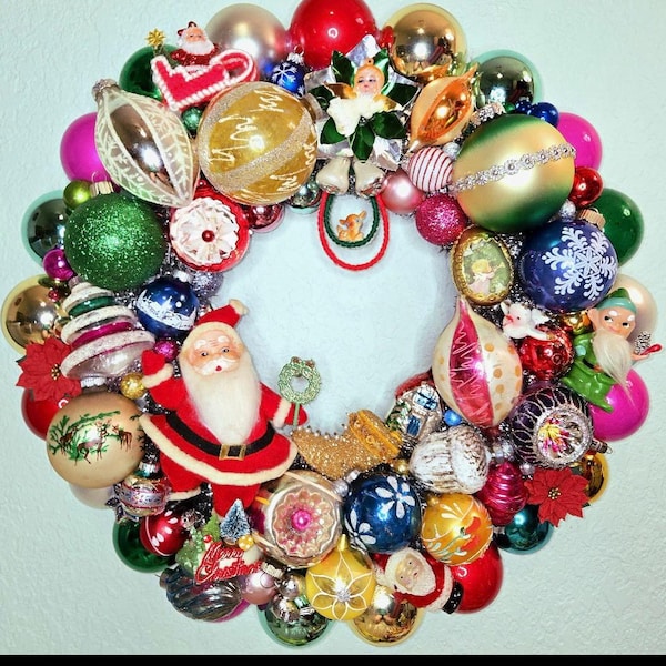 SPRING EXAMPLE Vintage Glass Ornament Kitschy MCM Spring Easter Wreath ...