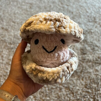 PATTERN: Low Sew Plush Cecil the Clam Pattern Amigurumi Super Bulky ...