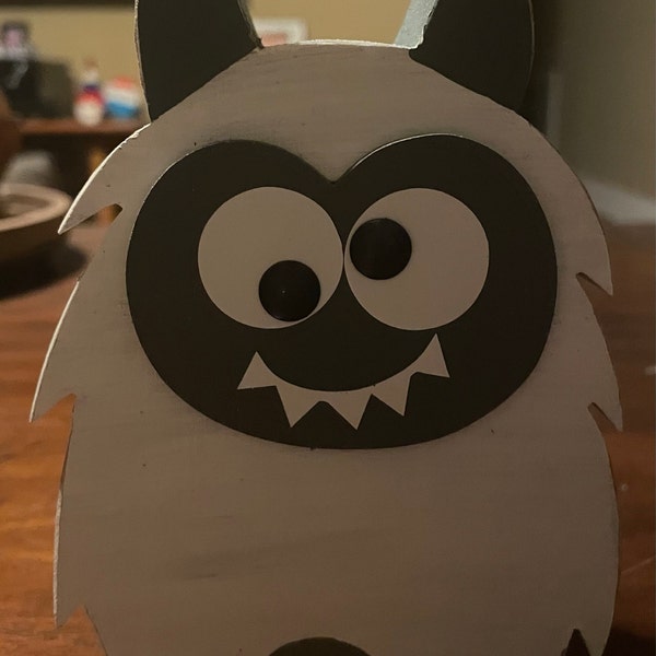 Yeti, Wood Yeti, Rustic Winter Decor, Winter Wood Decor, Winter Tier ...