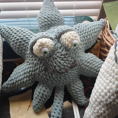 PDF PATTERN : Mister Weedlif, a Weed Leaf Amigurumi Marijuana Crochet ...