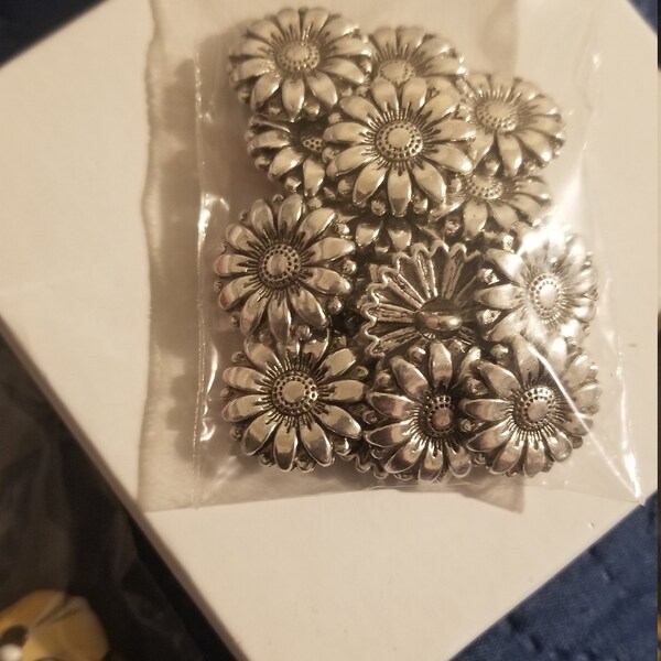 6 Silver Metal FLOWER Shank Buttons for Jewelry Making, Scrapbooking ...