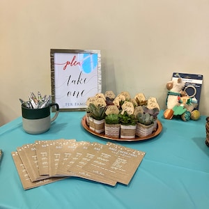 Printed Gummy Bear Candy Guessing Game, 50 Cards and Matching Sign ...