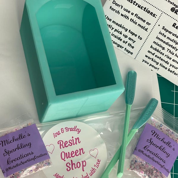 Portrait Wedge Silicone Mold Glossy Display Mold for Resin Wax or ...