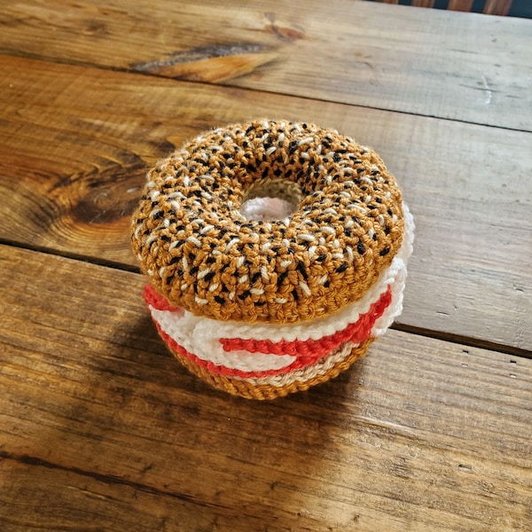 Crochet Bagel Pattern: Salmon & Cream Cheese Toy Food (PDF Pattern) - Etsy